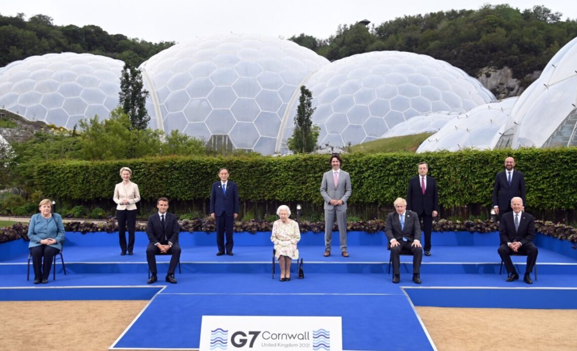 G7 leaders meet in Cornwall to discuss the main issues of our time ...