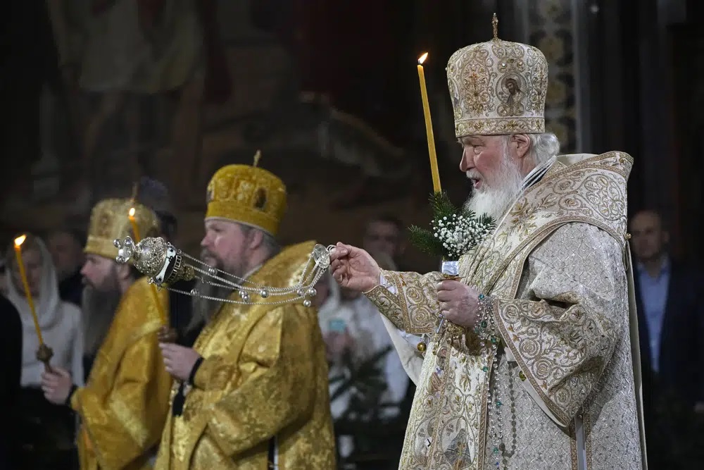 Orthodox Christians celebrate Christmas in the shadow of the Ukraine ...