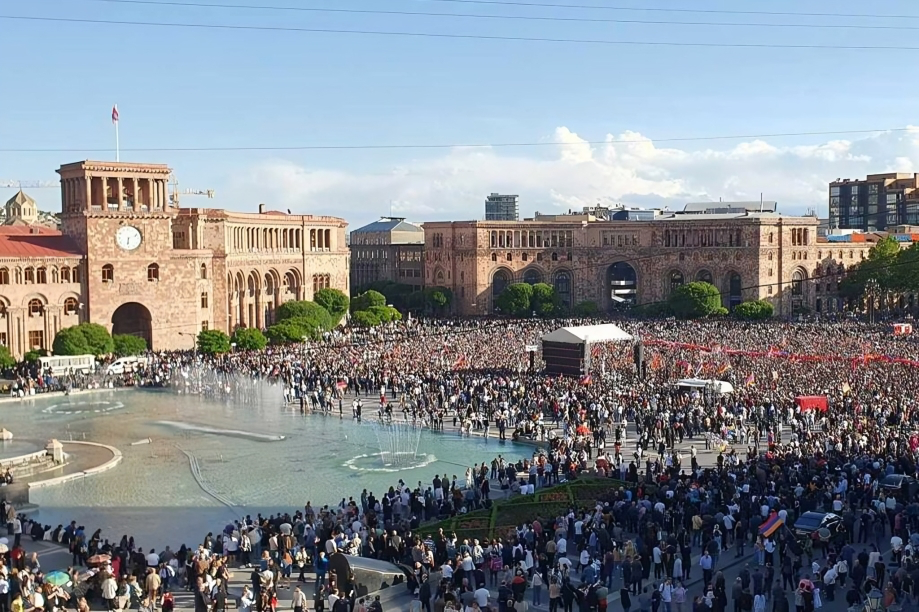 Opinion: The anatomy of the current protests in Armenia | commonspace.eu