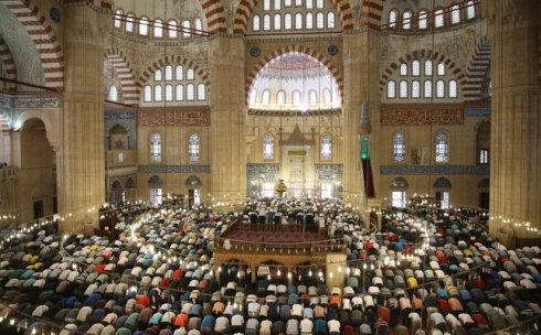 Muslims celebrate the "feast of the sacrifice" | commonspace.eu